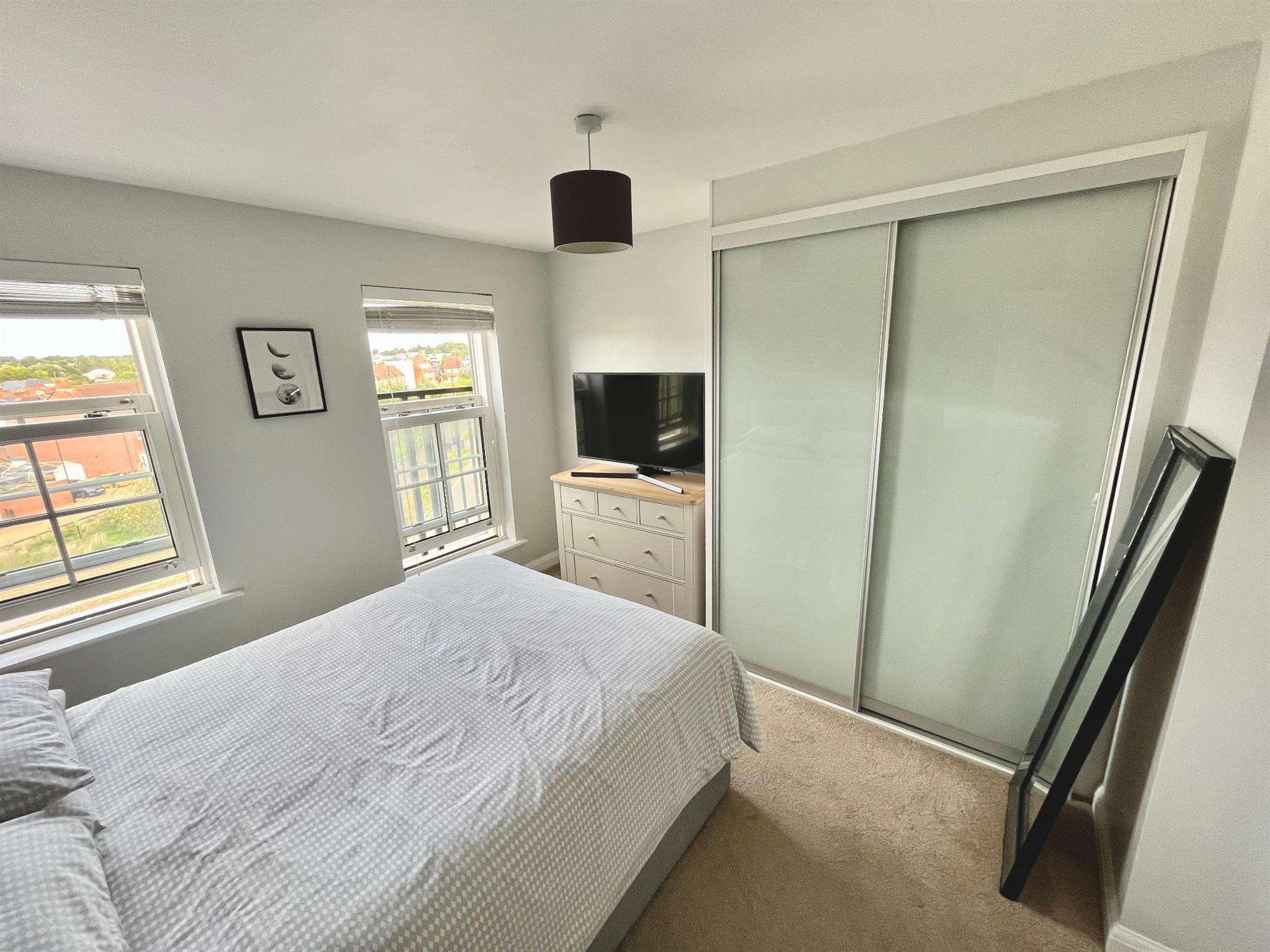 For Sale Plant Farm Crescent Waterlooville 2 Bedroom Property From