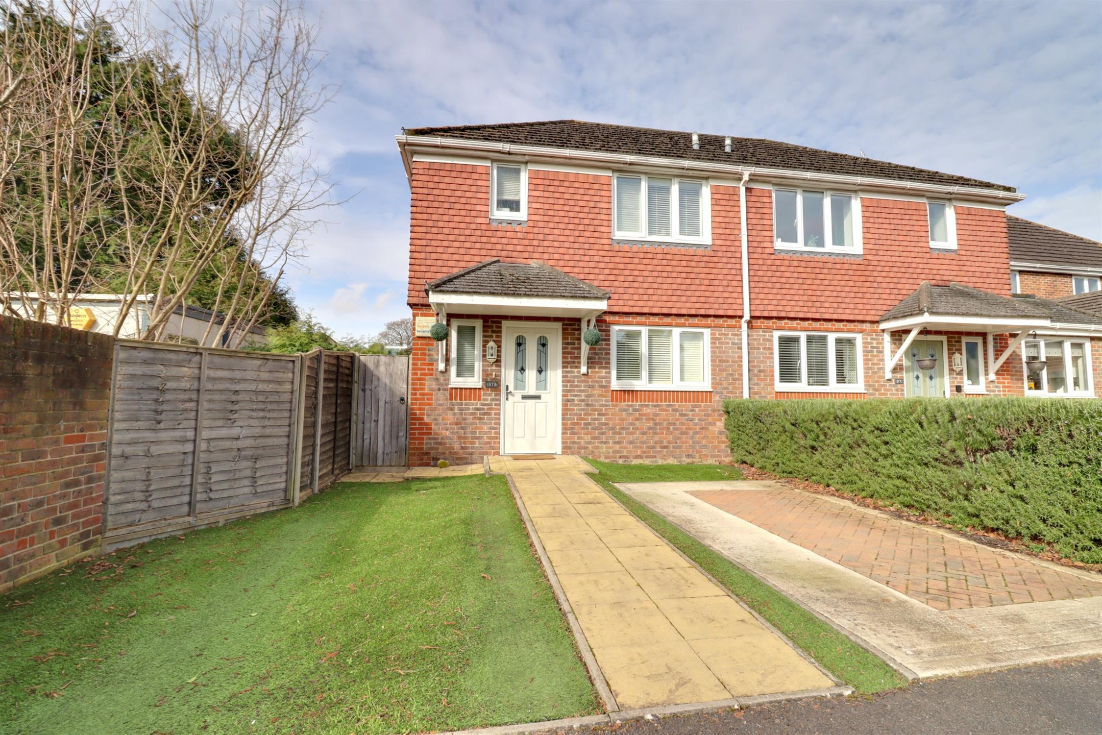 For Sale: London Road, Waterlooville, 3 Bedroom Property from Pearsons ...
